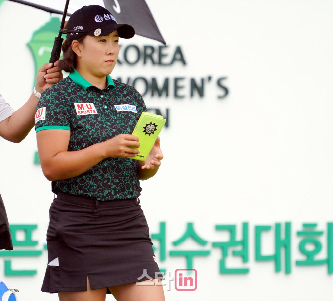 포토 > KLPGA 'DB그룹 제35회 한국여자오픈 골프선수권대회' - 이데일리