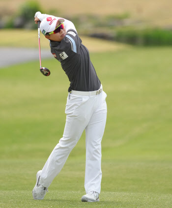 포토 > 크리스 F&C 제44회 KLPGA 챔피언십 - 1R - 이데일리