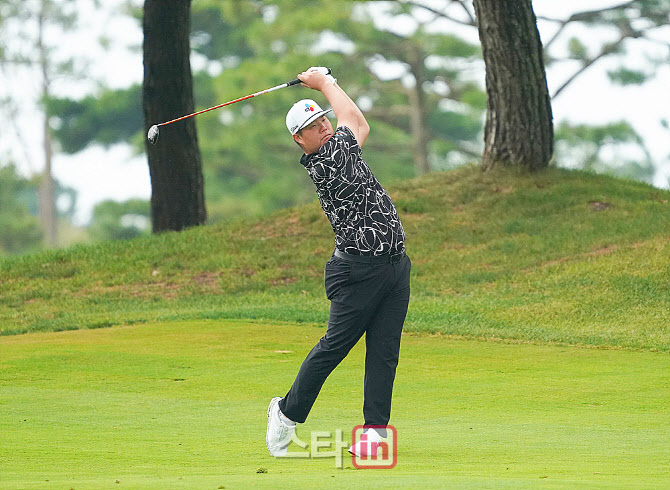 포토 > KPGA 제네시스 챔피언십 - 3R - 이데일리