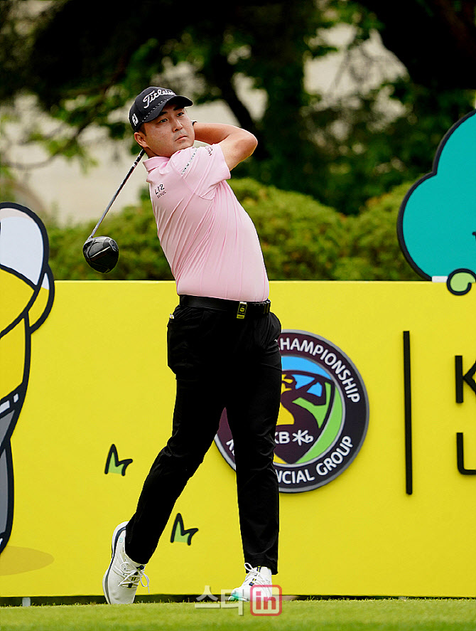 포토 > 2024 KPGA KB금융 리브챔피언십_3R - 이데일리
