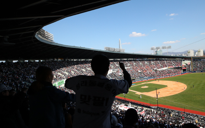 2019 KBO리그, 개막 90경기 만에 100만 관중 돌파
