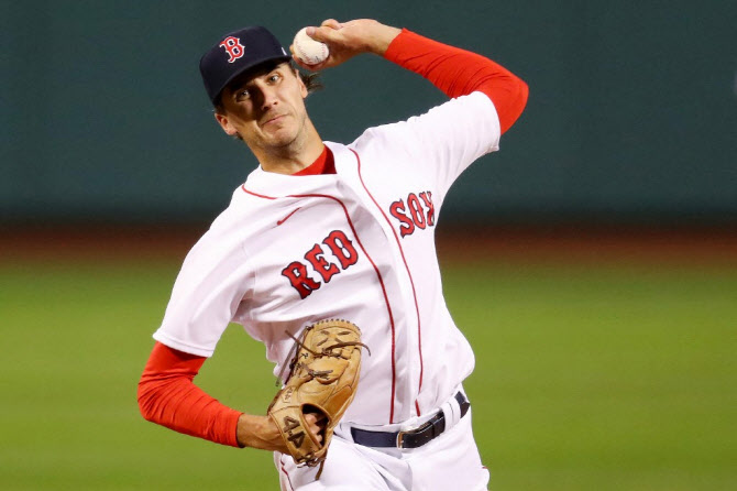 페디 떠나보낸 NC, 새 외국인투수 좌완 카일 하트 영입