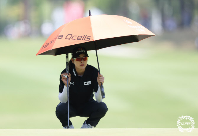이정민, KLPGA 투어 14년 차에 첫 메이저 우승…통산 11승