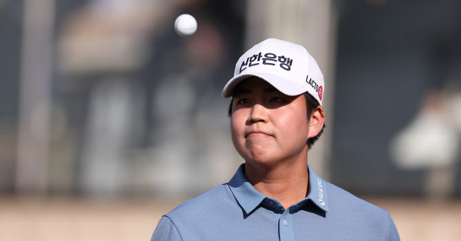 국내 평정한 장유빈, LIV 골프 간다…PGA투어 QT도 취소하고 귀국