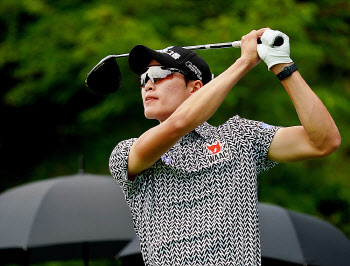 포토 > 제66회 KPGA 선수권대회 with A-ONE CC 3R - 이데일리