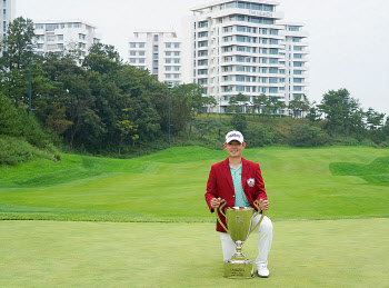 포토 > KPGA 코리안투어 'LX 챔피언십 최종R - 이데일리
